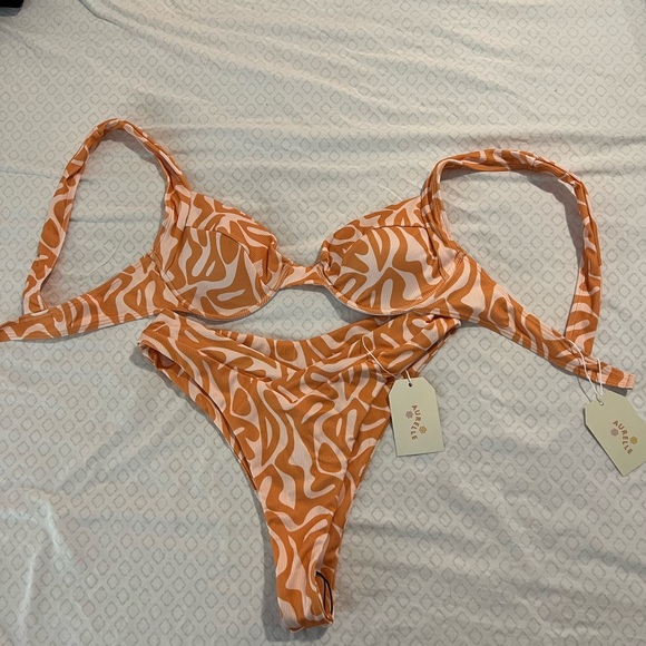 aurelle swim | Swim | Nwt Brand New Bathing Suit Too Small For Me ...